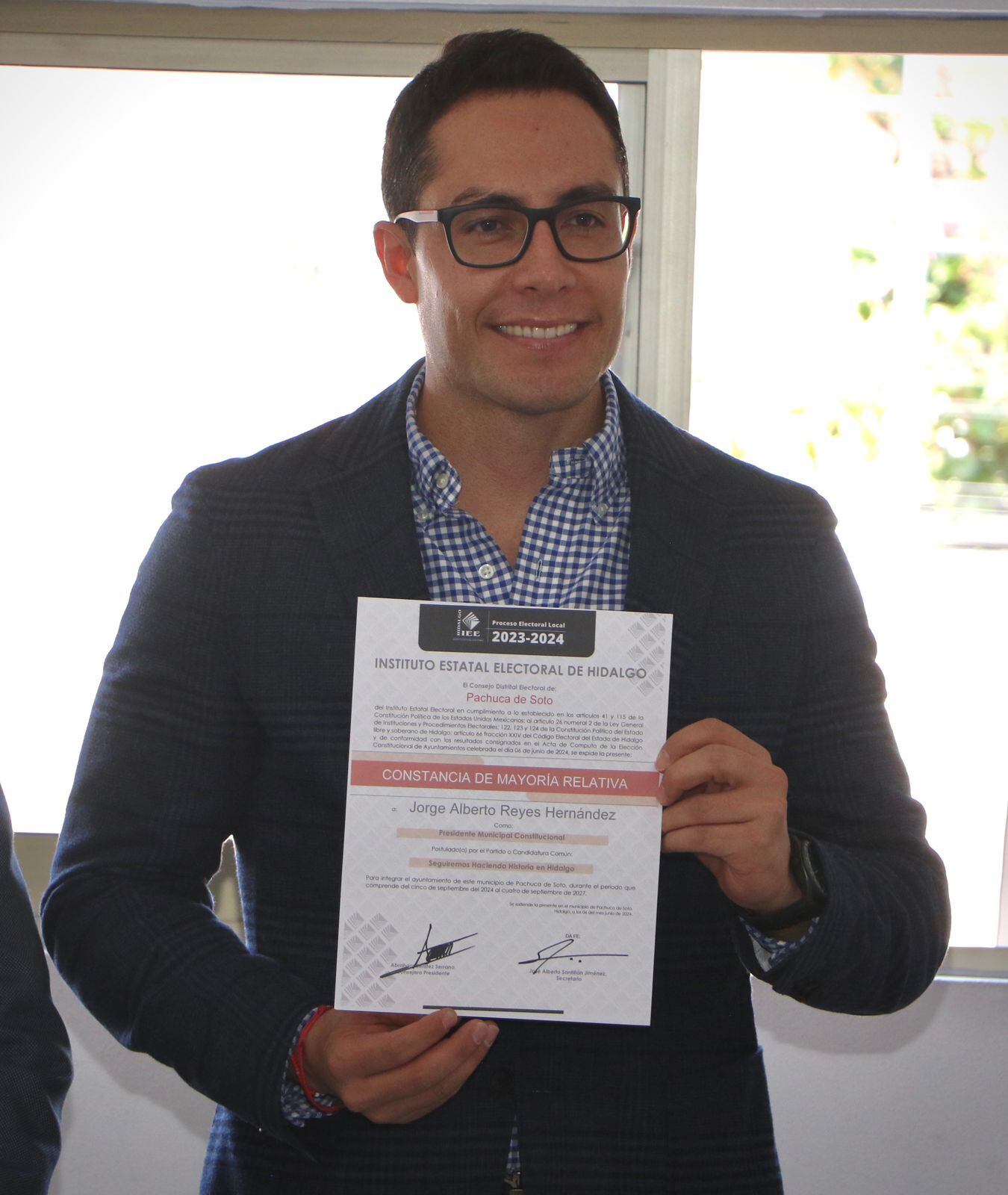 Recibió Jorge Reyes Constancia De Mayoría Que Lo Acredita Como Alcalde